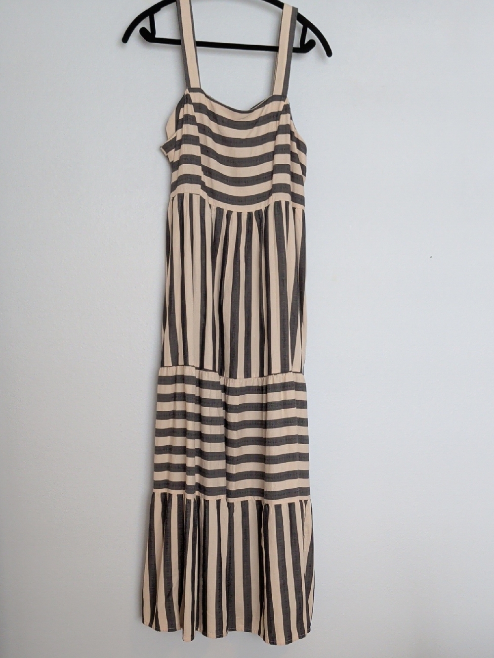 Knox Rose | Dresses | Knox Rose Striped Maxi Dress In Beige And Black ...